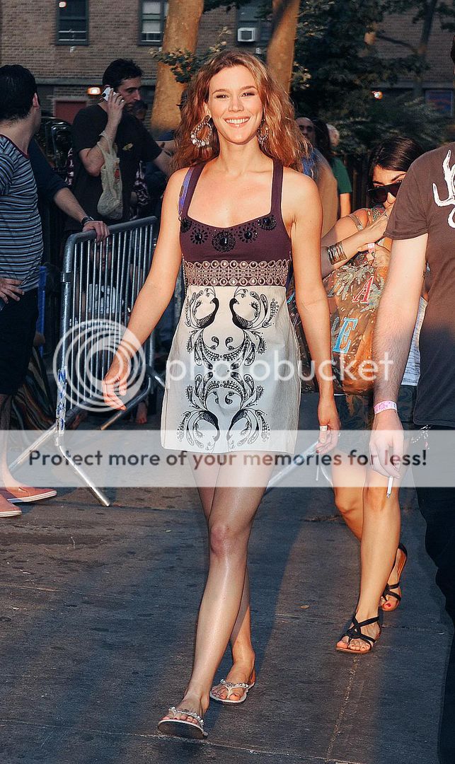 Joss Stone walks to her sold-out concert at the Highline Ballroom in ...